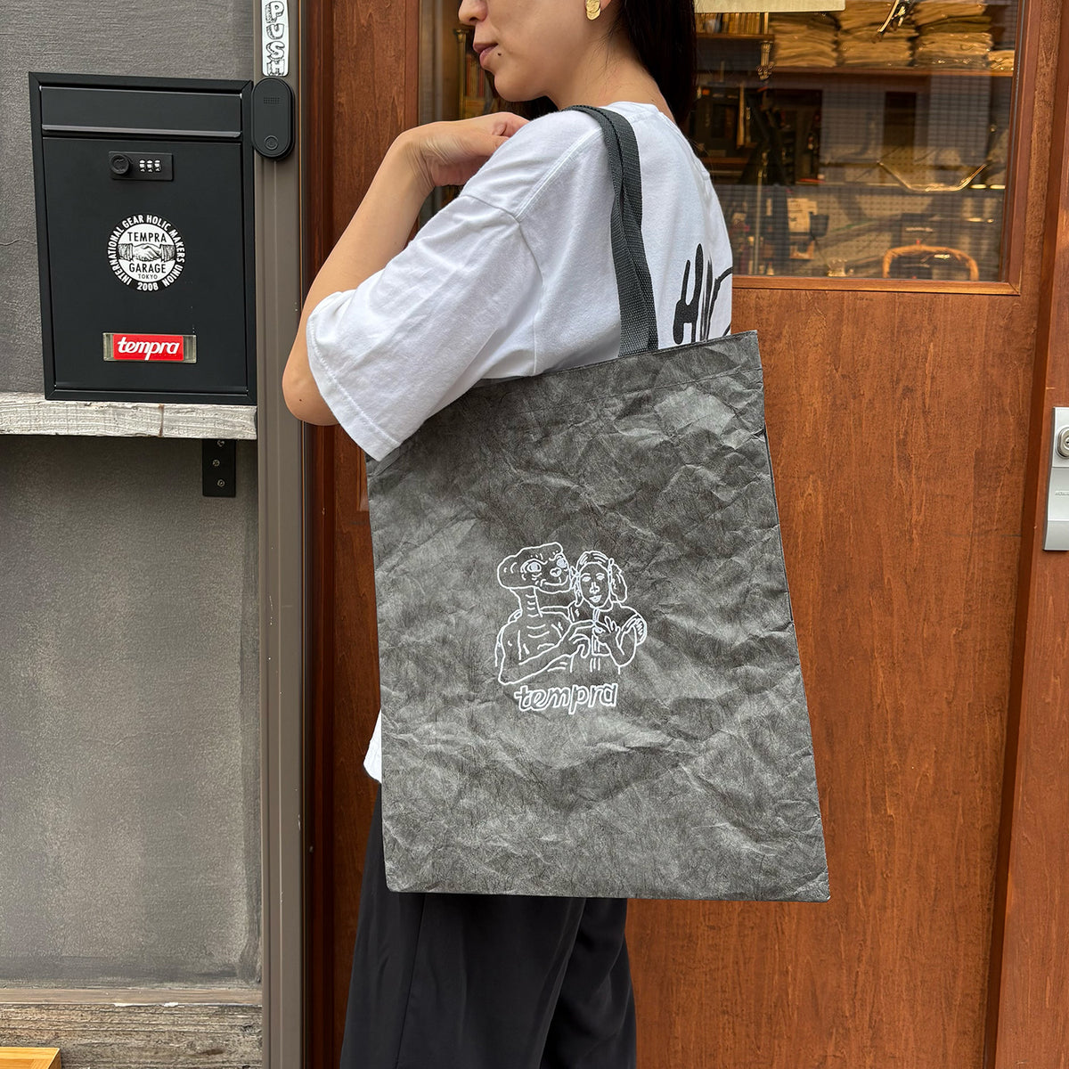 RUI NAKAMURA × tempra タイベック トートバッグ – tempra online store